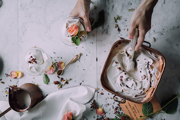 7 Easy Flat Lay Tips For New Photographers (Sample Photos)