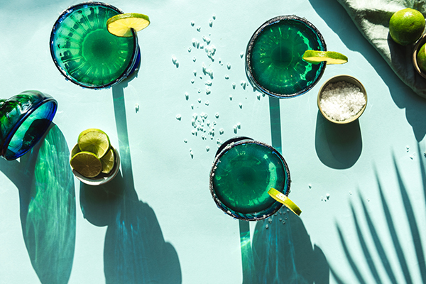 7 Easy Flat Lay Tips For New Photographers (Sample Photos)